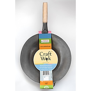 Craft Wok Flat Hand Hammered Carbon Steel Pow Wok with Wooden and Steel Helper Handle (14 Inch, Flat Bottom) / 731W316