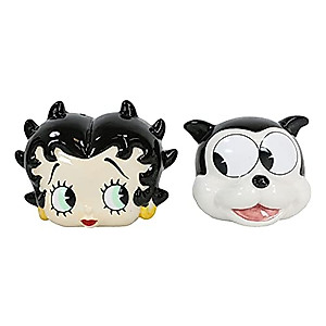 "Home Décor Accents" Comical And Collectible Ceramic Salt And Pepper Shakers Set - Home Accents 33-kl1-8752