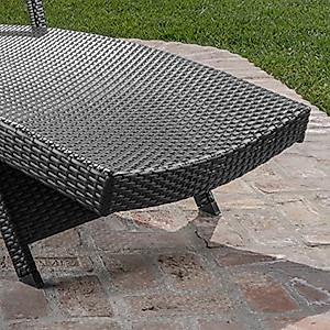 Soleil Outdoor Grey Wicker Arm Chaise Lounges (Set of 4)