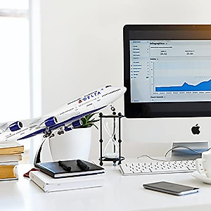 Lose Fun Park 1:130 Scale Large Airplane Model Delta Boeing 747 Plane Models Diecast Airplanes with LED Light for Collection or Gift