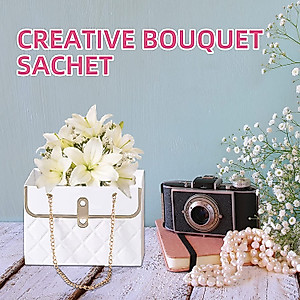 NADUSEP 4 PCS Flower Paper Gift Box, Bouquet Storage Bucket Florist Handbag with Metal Chain, Gift Craft Wrap Bag for Wedding Party Valentine's Day Birthday Mother's Day Bridal Shower Gift Wrap Bags (White Pink)