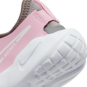 Nike Girl's Flex Runner 2 (Little Kid) Pink Foam/White/Flat Pewter/Photo Blue 11 Little Kid M