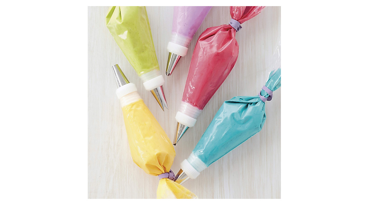 Wilton 12-Inch Disposable Decorating Bags - 24 Count