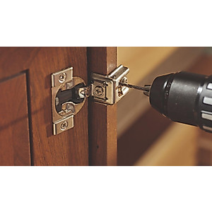 BOSCH GSR18V-400B22 18V Compact Brushless 1/2 In. Drill/Driver Kit with (2) 2 Ah Standard Batteries