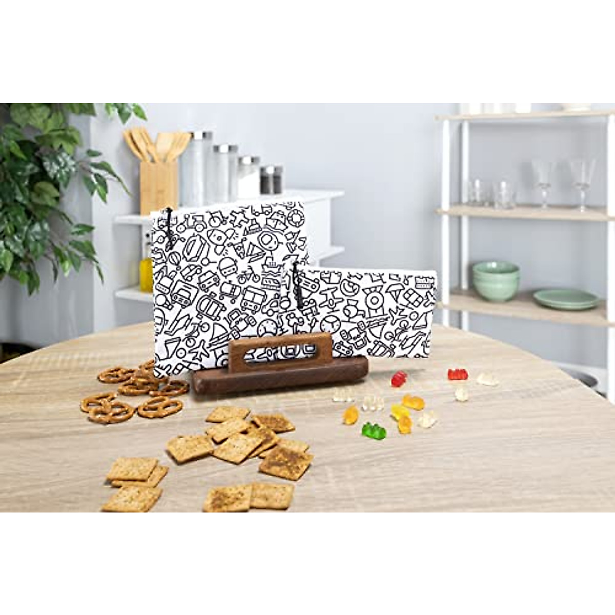 Reusable Snack and Sandwich Bags,Eco Friendly Reusable Snack Bags Washable and Dishwasher Safe,Snack Bags BPA Free,Reusable Snack Bags for Kids -7X7 and 7X4 inch Bags,Basketball+Transportation 4 Pack