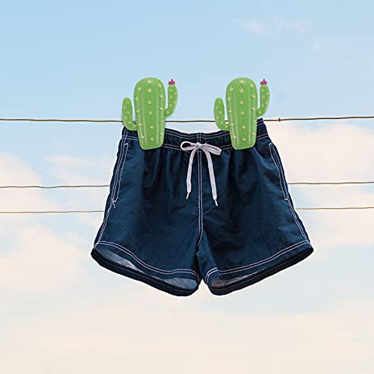 Beach Towel Clips for Beach Chairs Pineapple Decor Towels Lounge Chairs 4Pcs Cute Chair Towel Clip Chair Clips for Towel Windproof Towel Holder, Beach Beach Towel Clips