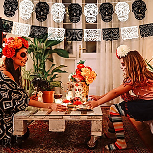 HOWAF 2 Pcs Plastic Papel Picado Day of The Dead Skull Bunting Banner Mexican Fiesta Banners Halloween Dia De Los Muertos Black White Skull Bunting Banner for Cinco De Mayo Decorations