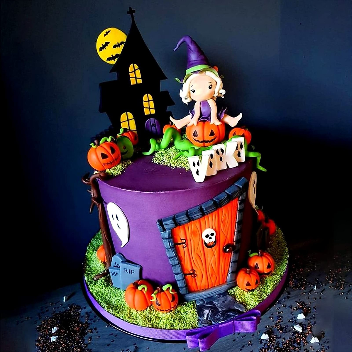 Halloween Molds Silicone for Hot Chocolate Bomb, 2 Pcs 9-Cavity Pumpkin Hot Cocoa Bomb Mold for Halloween Thanksgiving Fall Baking, Hot Chocolate Bombs, Cocoa Bomb, Cake, Jelly