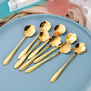 QNCIGER 5-Inch 8 Pcs Flower Spoon Coffee Teaspoon Set, Drink Stirring Spoon for Dessert, Coffee, Ice Cream, Tea (Gold)