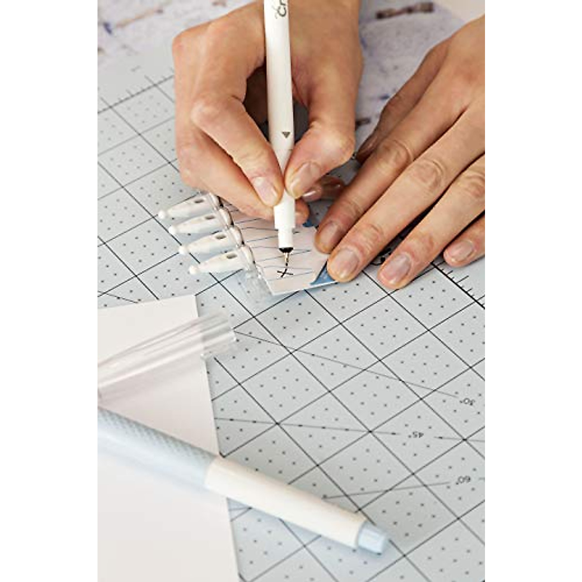 Cricut TrueControl Knife Kit - For Use As a Precision Knife, Craft knife, Carving Knife and Hobby Knife - For Art, Scrapbooking, Stencils, and DIY Projects - Comes With 5 Spare Blades - [Blue]