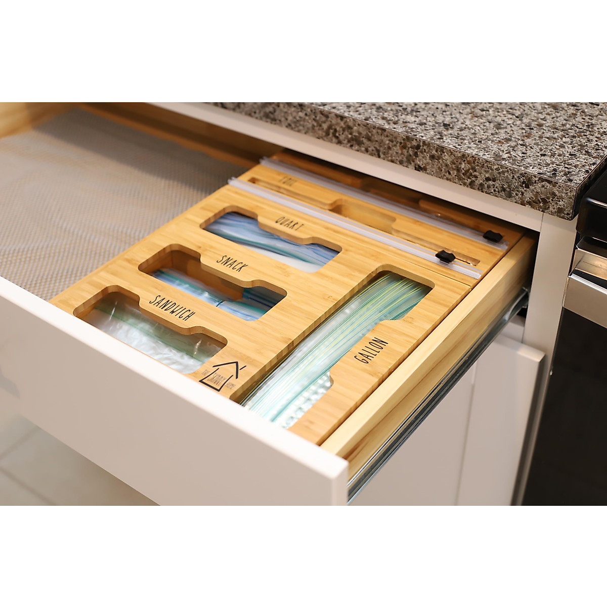 The Skinny Home - Ziploc bag's, plastic and foil dispenser; gallon, quart, sandwich and snack bags & 12" rolls. The perfect pantry solution for organized kitchen storage!