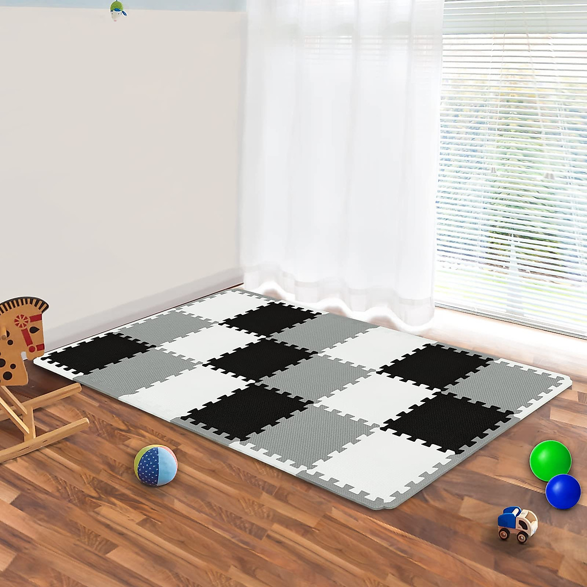 Yostrong 18 Tiles Interlocking Puzzle Foam Baby Play Mat with Straight Edges for Playing - EVA Babies Crawling Mat | Rubber Floor Work Out Mats for Home Gym. White, Black, Gray. YOC-ADLb18S18