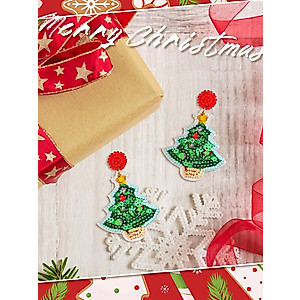 1 Pair Christmas Beaded Earrings Dangling Earrings Cute Christmas Earrings Christmas Tree Earrings Colorful Holiday Earrings Jewelry Gift for Women (Christmas Tree)