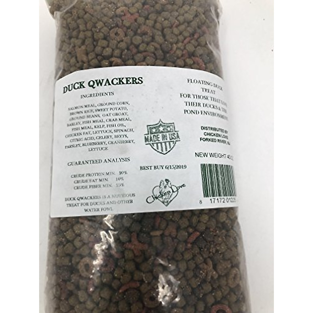 Chicken Love Duck Quackers - a nutrious Treat for Ducks and Other Water Fowl 40oz