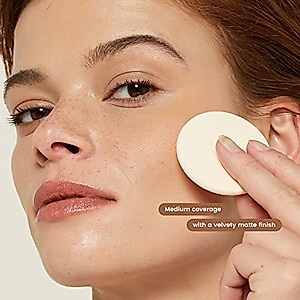 JOAH Perfect Complexion Cashmere Powder Foundation, Medium Face Coverage, Matte Finish, Korean Makeup, Compact Design For Oily & All Skin Types, 16 Hour Wear, Medium with Neutral Undertones