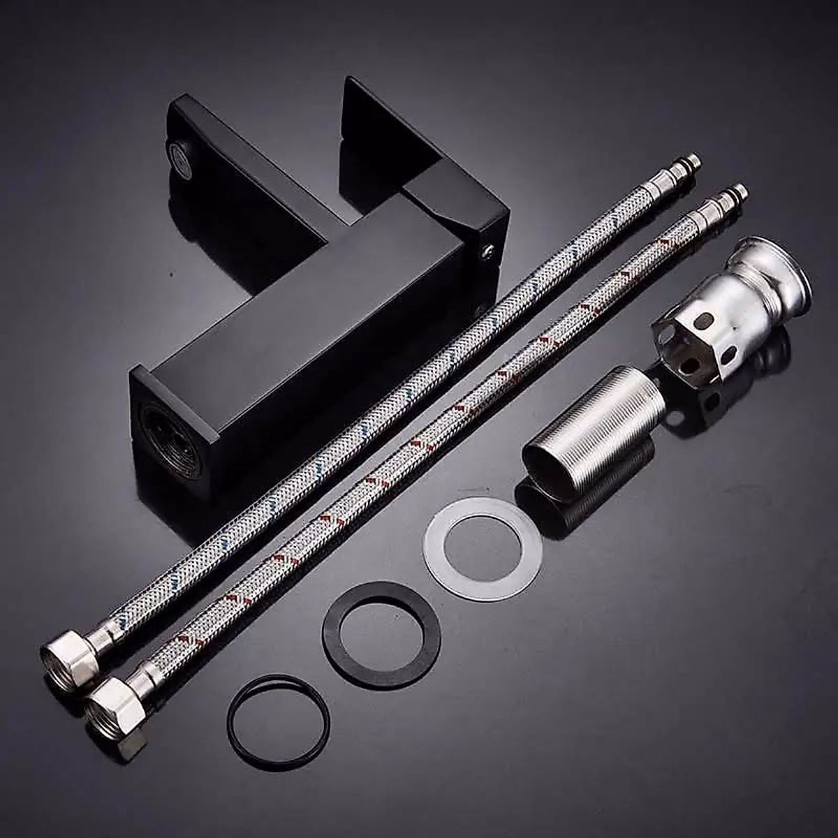 Hot and cold water mixer tap single handle mixing bathroom fixture(Gold)