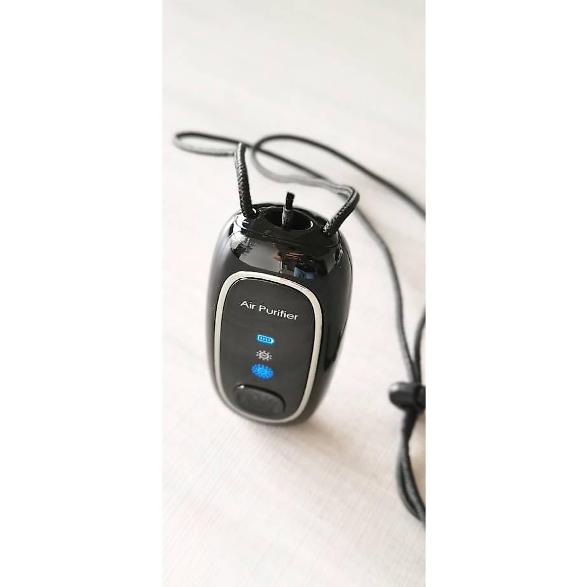 Wearable Air Purifier Necklace, Two Gears of Negative Ions, Take Fresh Air Anywhere for Travel, Airplane, Office, Home, Etc.