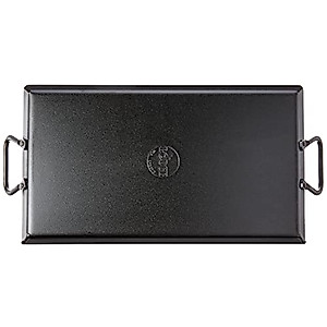 Lodge CRSGR18 Carbon Steel Griddle, Pre-Seasoned, 18-inch