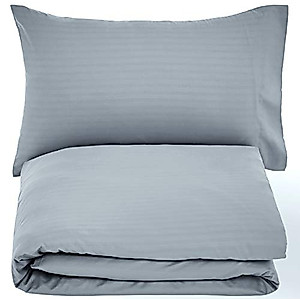 Amazon Basics Deluxe 2 Piece Microfiber Duvet Cover Set with pillow case(s) – 135x200cm, Dark Grey, Solid