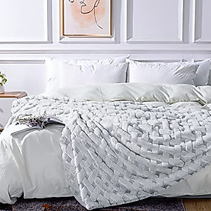 NEXHOME PRO Faux Fur Throw Blanket, Luxury Soft Rabbit Warm Fuzzy Cozy Fluffy Feel Fleece Blankets for Women Checkboard 60"X 80",Comfy Ruched Blanket for Sofa Couch Bed DÉcor White Grey