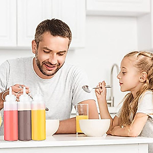 24 Pcs 8 oz Plastic Condiment Squeeze Bottles Squeeze Leak Proof Multipurpose Squirt Bottles with Twist Top Cap for Sauces Ketchup BBQ Syrup Dressings Paint Grilling Crafts Olive Oil Arts, Clear