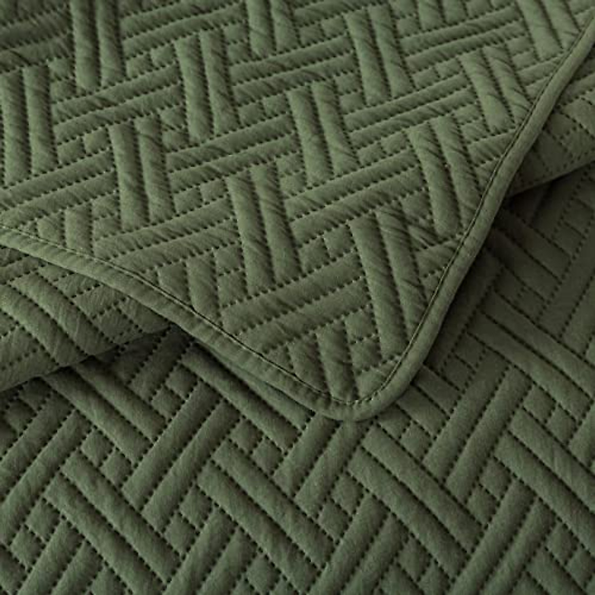 WDCOZY Green Quilts Queen Size Bedding Sets with Pillow Shams, Olive Lightweight Soft Bedspread Coverlet, Quilted Blanket Thin Comforter Bed Cover, All Season Summer Spring, 3 Pieces, 90x90 inches