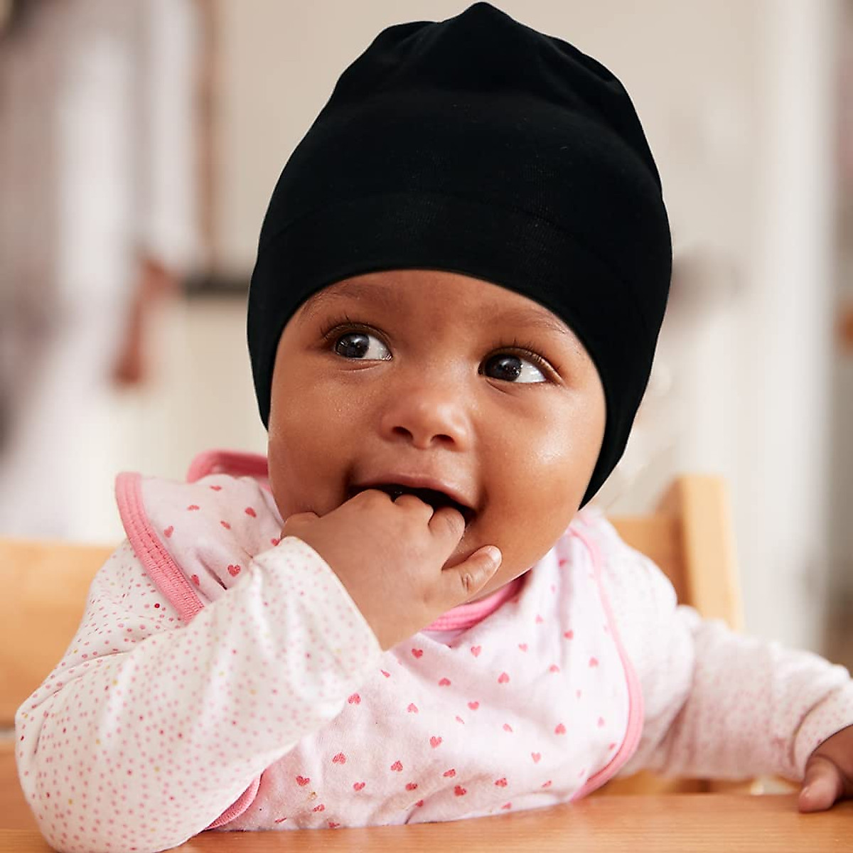 AIPESL 4 Pack Soft Cotton Newborn Hats, Unisex Cute Infant Beanie Caps for Baby Multicolour