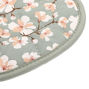 CALLARON 2pcs Heart Shaped Oven Mitts Pot Holders Kitchen Mittens Pinch Mitts Oven Gloves Japanese Baking Gloves (Light Green)