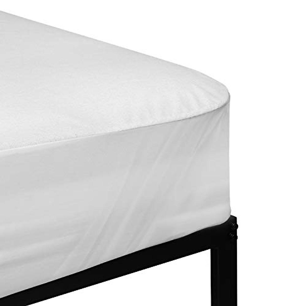 Flash Furniture Capri Comfortable Sleep Premium Fitted Waterproof, Vinyl Free Mattress Protector - Comfortable, Breathable, Quiet, Quilted Fabric Protection - Full, White
