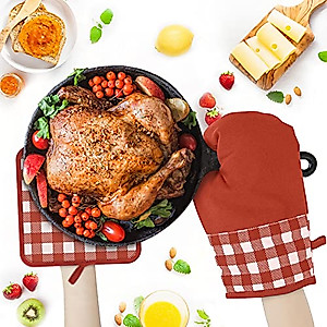 Oven Mitts and Pot Holders, 4 Piece Heat Resistant Thick Cotton Oven Mitts, Comfortable Cotton Oven Gloves for Cooking, Baking and Grilling, Red Plaid