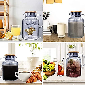 LUCKY-GO Glass Pitcher with Filter Lid, Spout and Handle, 61 Ounces Heat Resistant Borosilicate Glass Water Pitcher, Glass Carafe with Brush for Hot Cold Water, Milk, Iced Tea, Juice, Beverage, Gray