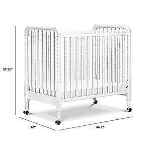 DaVinci Jenny Lind 3-in-1 Convertible Mini Crib in White, Removable Wheels, Greenguard Gold Certified
