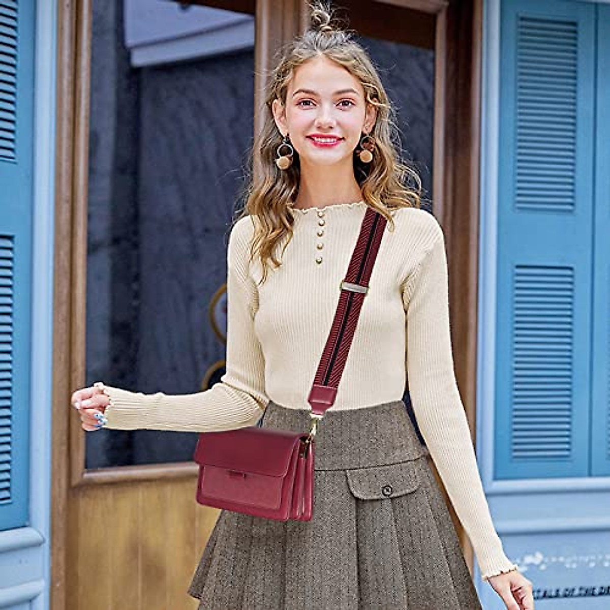 Women Mini Purse Crossbody Shoulder-Bag - Small Square Bag Leather Handbag Guitar Strap Purse for Women(Red)