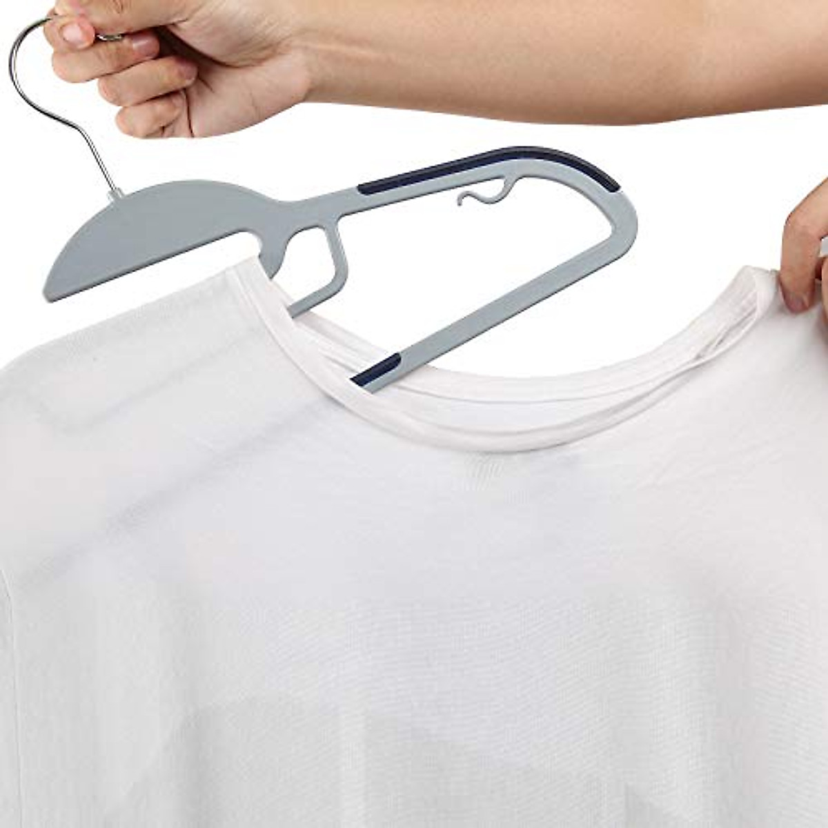 Finnhomy 50 Pack Plastic Hangers, Durable Clothes Hangers with Non-Slip Pads, Space Saving Easy Slide Clothes Hanger for Closet, Great for Shirts, Pants, Scarves, Strong Enough for Coat