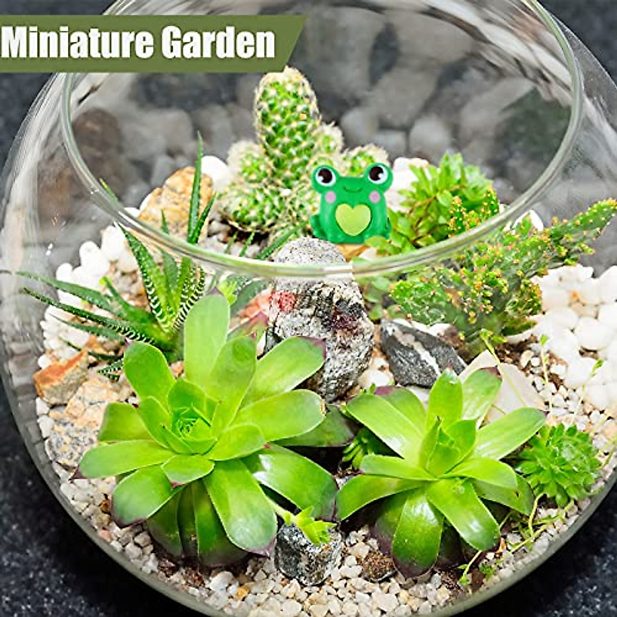 16 Pieces Cute Frog and Lotus Miniature Figurines Resin Frog Stuff Mini Garden Ornament Animal Model Garden Miniature Moss Landscape DIY Craft Accessories Frog Party Decoration Home Supplies Plant Pot