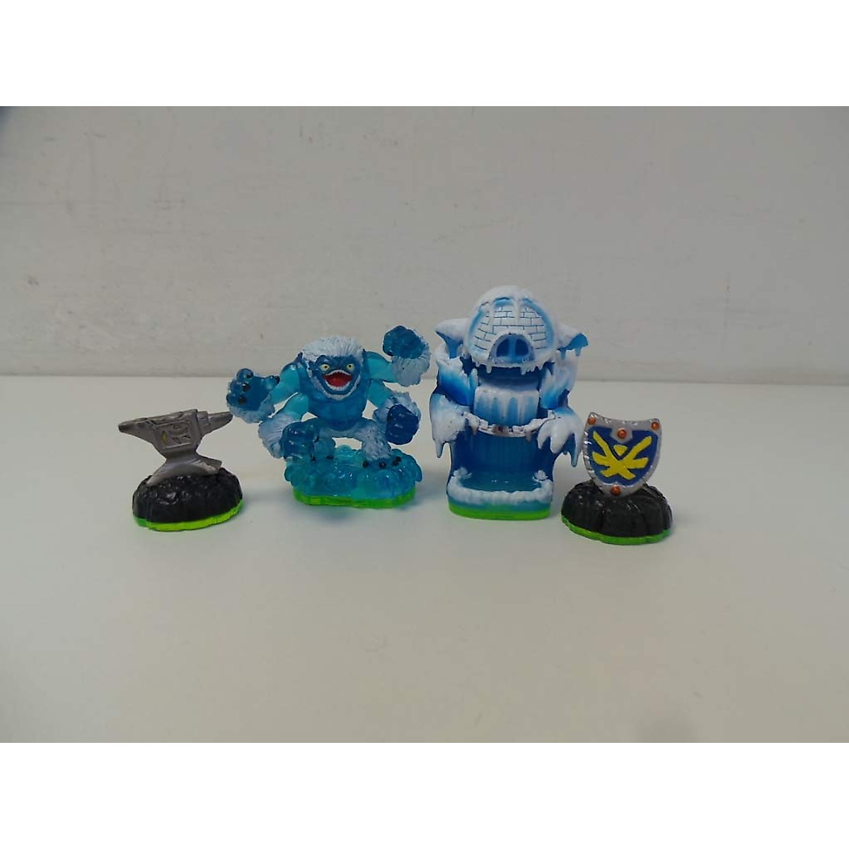 Skylanders Spyro's Adventure Empire Of Ice Slam Bam Anvil Rain Sky-Iron