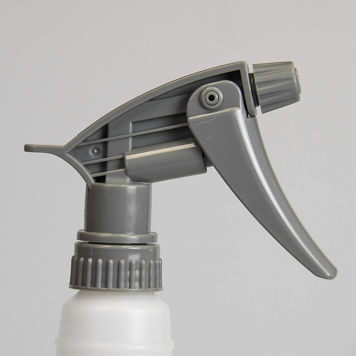 HCL Pre-Labeled GHS Spray Bottles - Distilled Water - 24oz (Supplied Empty)