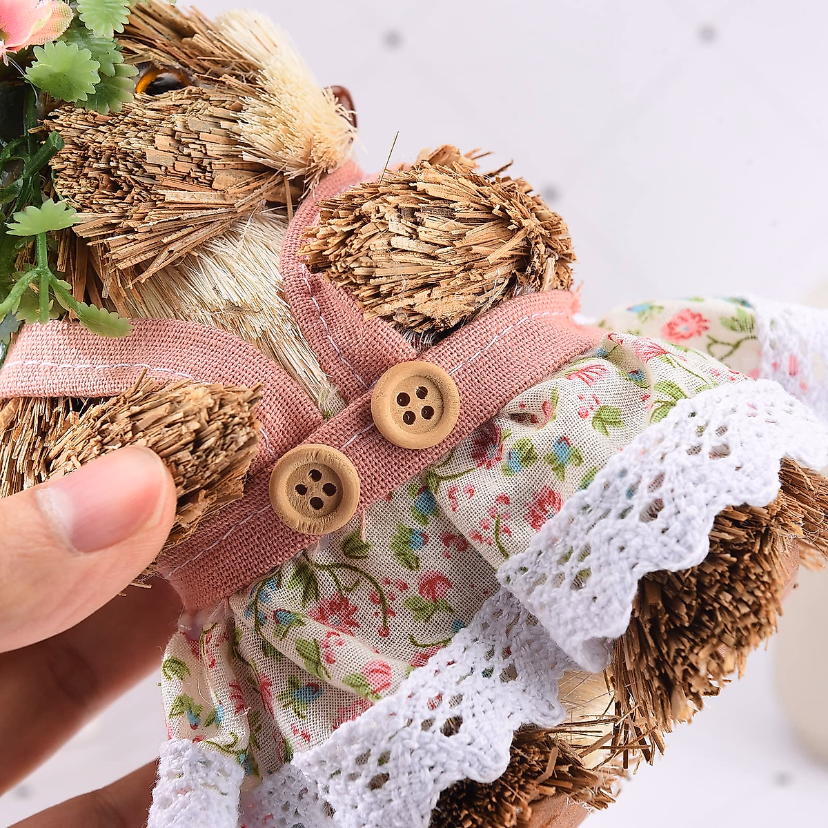 YIREAUD 1 Pcs Easter Straw Rabbit Easter Bunny Figurine Decoration Easter Bunny Statue Artificial Animal Model Sculpture Standing Straw Woven Bunny Ornament for Home Garden Spring Decor