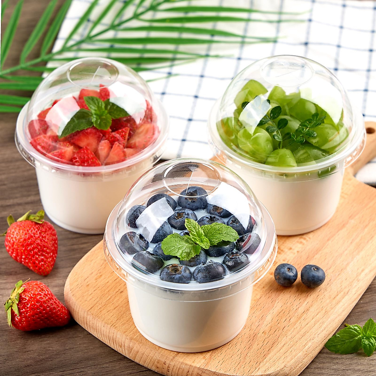 TOFLEN 50 Pack 8 oz Plastic Dessert Cups with Dome Lids, Clear Disposable Yogurt Parfait Cups with Lids, Individual Party Serving Snack Cups for Fruit Dessert Cake Pudding