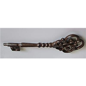 UD Decorative Iron Skeleton Key Wall Decor