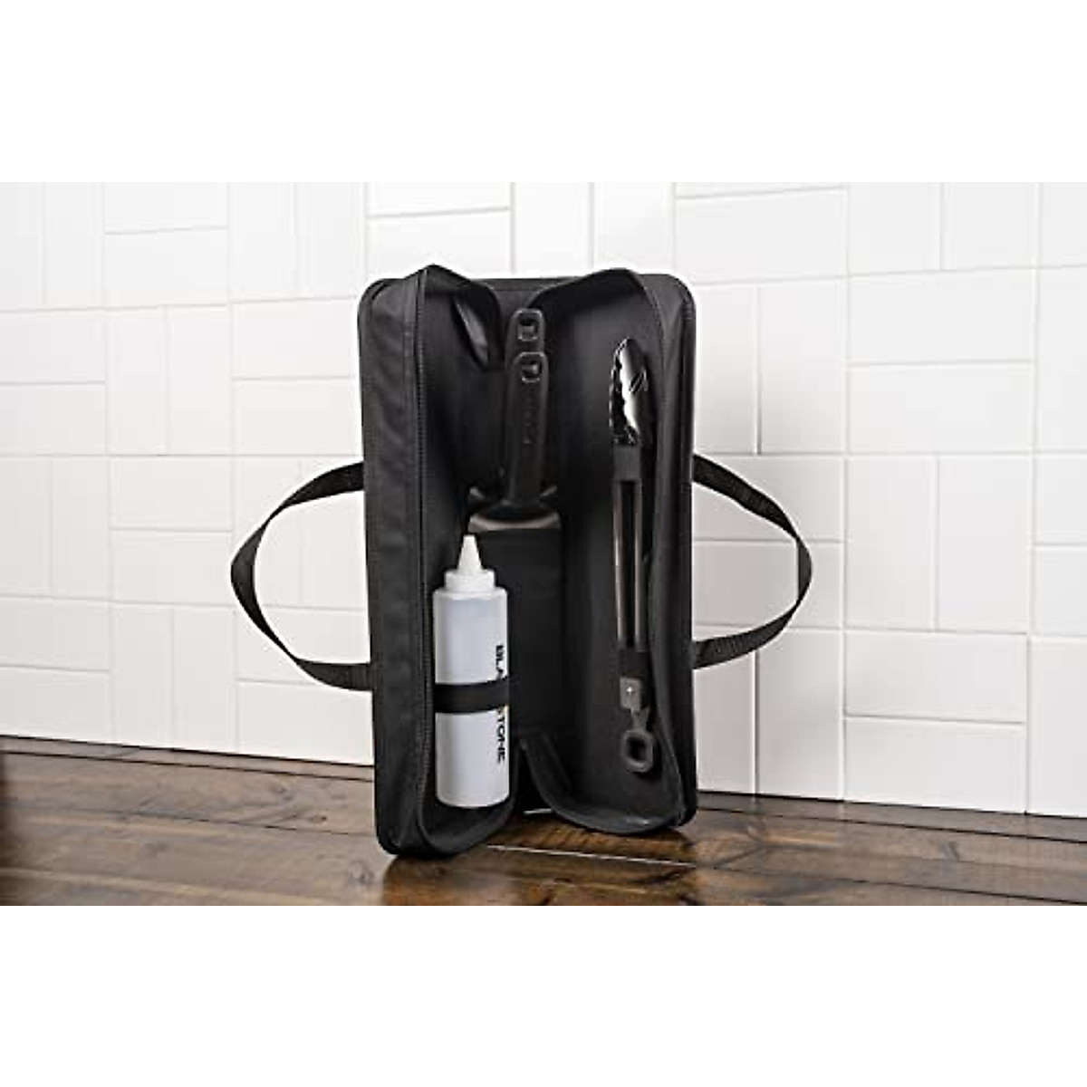 Blackstone 5481 Tabletop 5 Piece Griddle Tool Kit- Outdoor Indoor Grill BBQ Utensils, 2 Stainless Steel Spatulas, 1 Classic Tong, 16Oz Squeeze Bottle, 1 Portable Carry Bag, Black, Silver, White