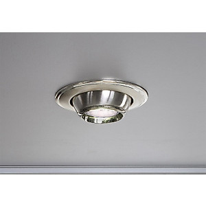 Displays2go Tempered Glass Showcases in Silver, Anodized Aluminum & Melamine, LED Lighting – Silver (LESC4816SV)