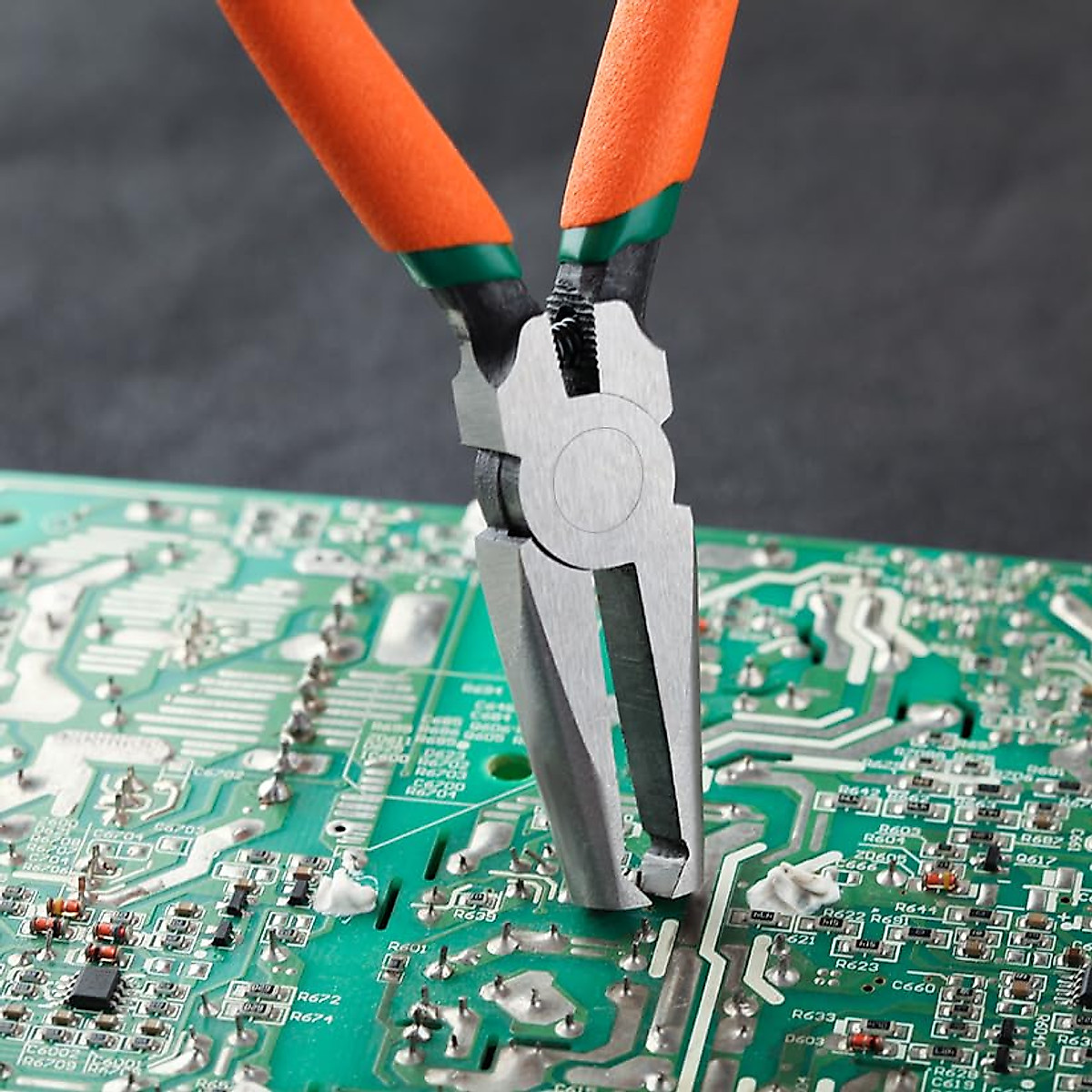 LEONTOOL 5-Inch Transverse End Cutter SMT/SMD Chip Cutters Side Cutting Pliers Front Angle Cutter Nipper End Cutter with Extra Long Flat Nose Tip Cutter 90 Degree Blade Precision Plastic Model