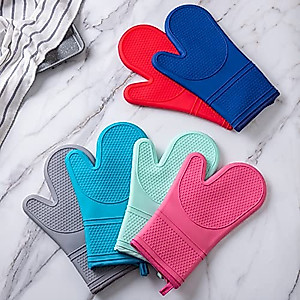 COOK WITH COLOR Silicone Oven Mitts- Heat Resistant Gloves with Soft Quilted Lining Set of 2 Oven Mitt Pot Holders for Cooking and BBQ (Gray)