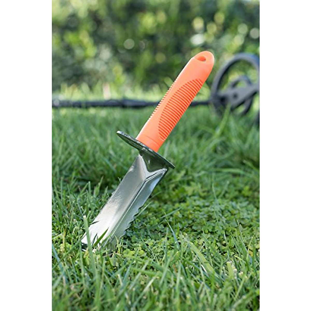 SE Prospector’s Choice Dual Serrated Edge Digger Trowel for Gardening or Gold Prospecting, Includes Carrying Sheath, 12 Inch
