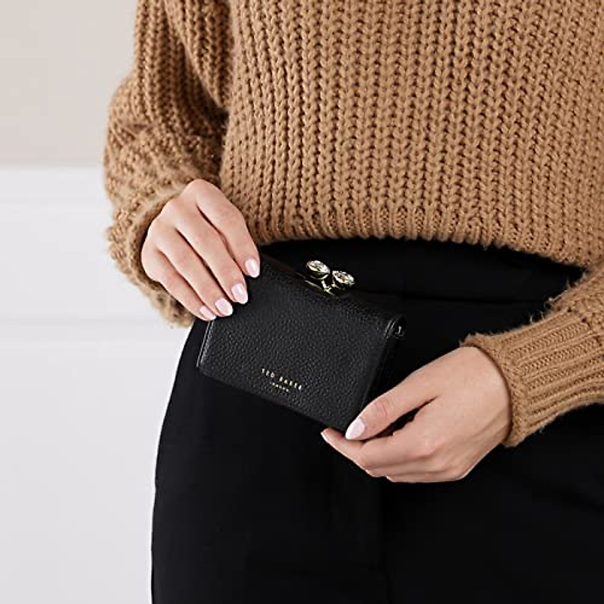 Ted Baker Women's 0 Travel Accessory-Bi-Fold Wallet, Black, One Size