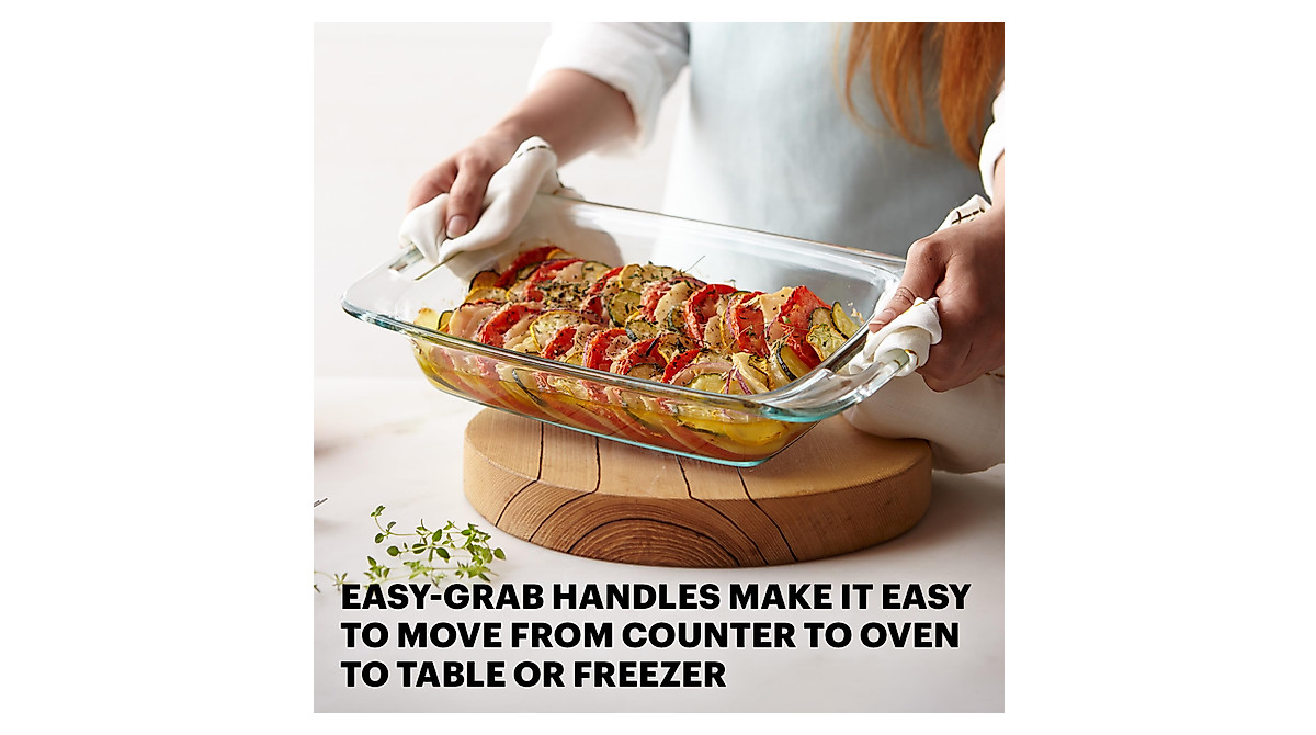 Pyrex 4-Piece Glass Baking Dish Set with Lids & Handles