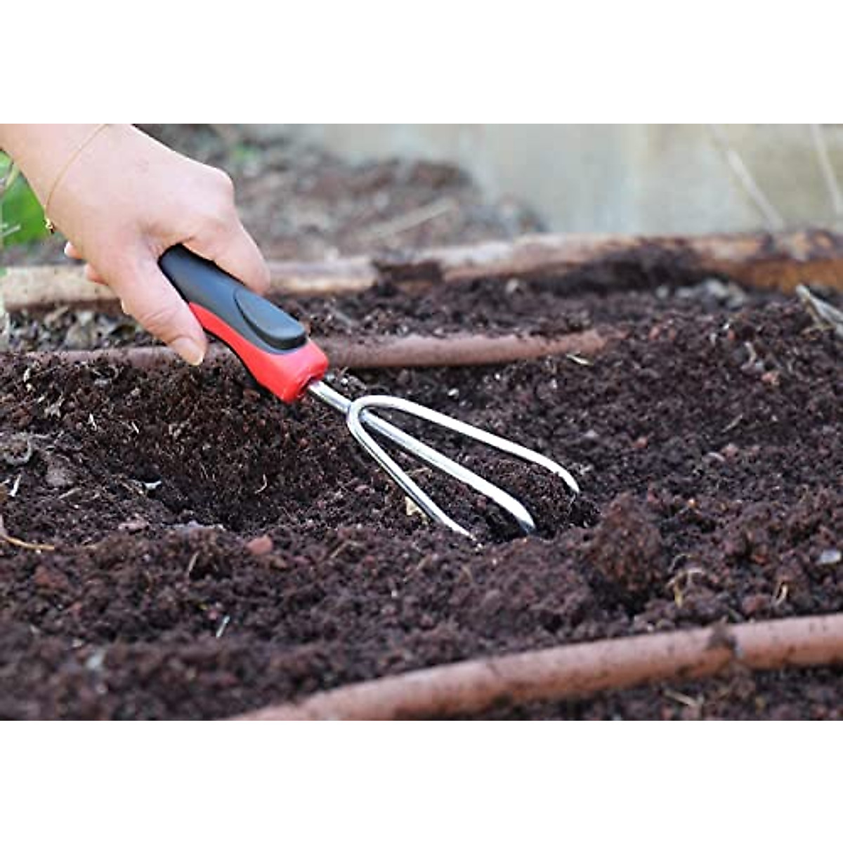 TABOR TOOLS D124A 3-Piece Garden Tool Set with Rubberized Non-Slip Handles, Stainless Steel, Includes Hand Trowel, Cultivator Hand Rake, and Transplanter with Gradation Marks