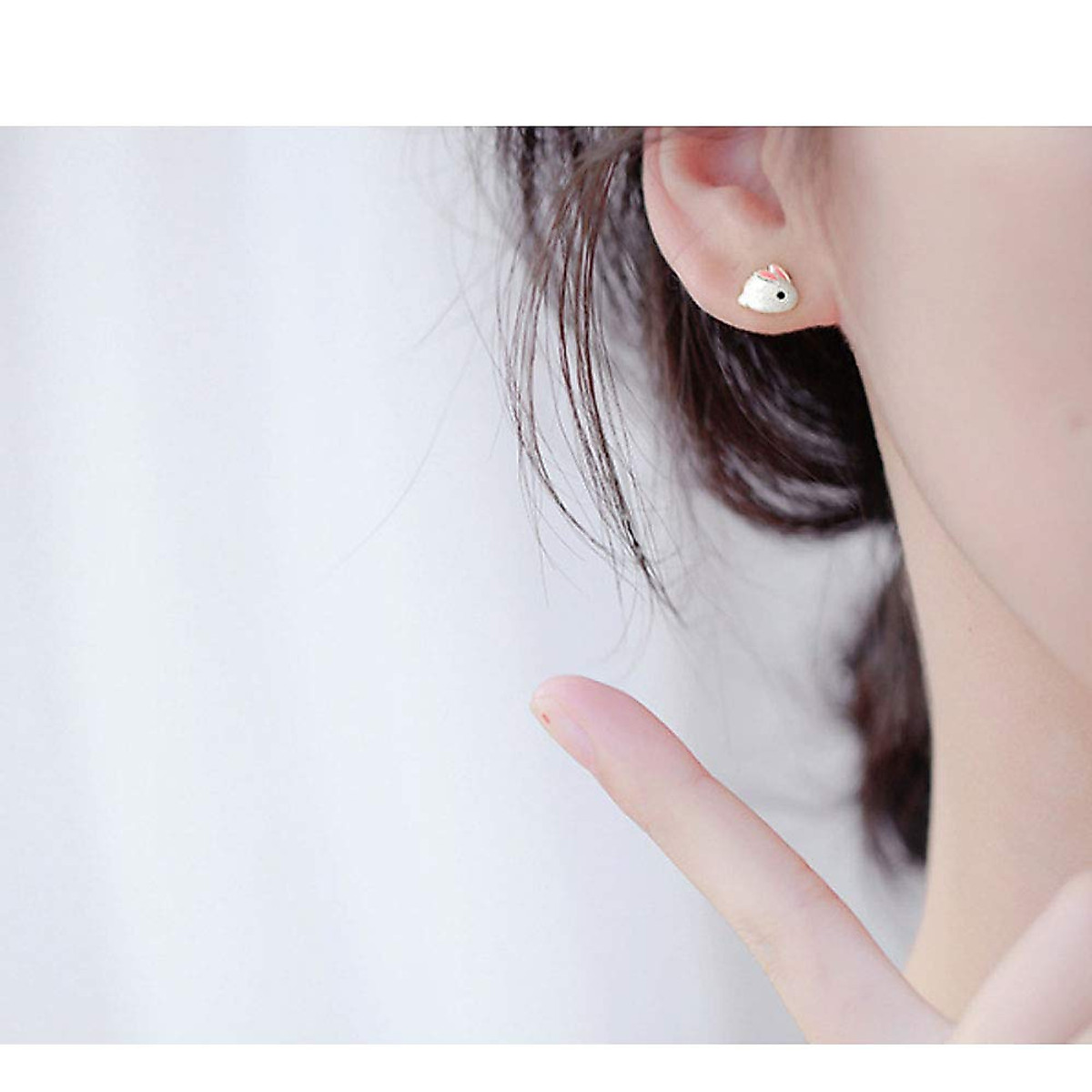 Small Cute Pink Bunny Rabbit Stud Earrings for Women Girls Teen Dainty Animal Cartilage Tragus Post Sensitive Ears Jewelry Birthday Friendship Gift (silver)