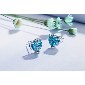 Onnzin Titanium Heart Earrings for Women Girls Hypoallergenic Pure Titanium Implant Grade Earrings for Sensitive Ears,Surgical Stainless Steel Stud Earrings Valentine’s Day Jewelry Gift